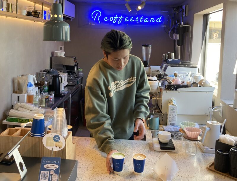 R COFFEE STAND（アール コーヒースタンド）-りょうがオーナーの東岡崎駅近くのカフェ-